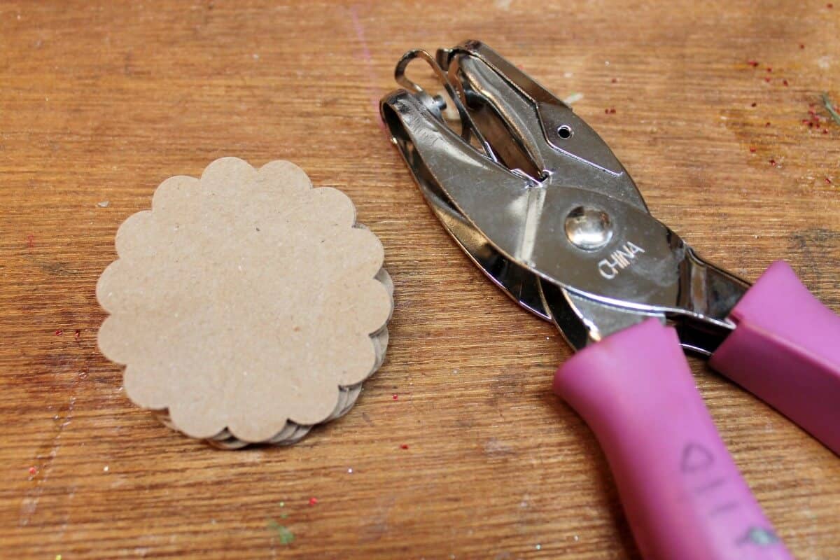 How to Make Simple, Vintage Paper Punch Flowers • Adirondack Girl @ Heart