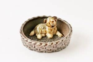 A Guide to Collecting Vintage Wade Figurines • Adirondack Girl @ Heart