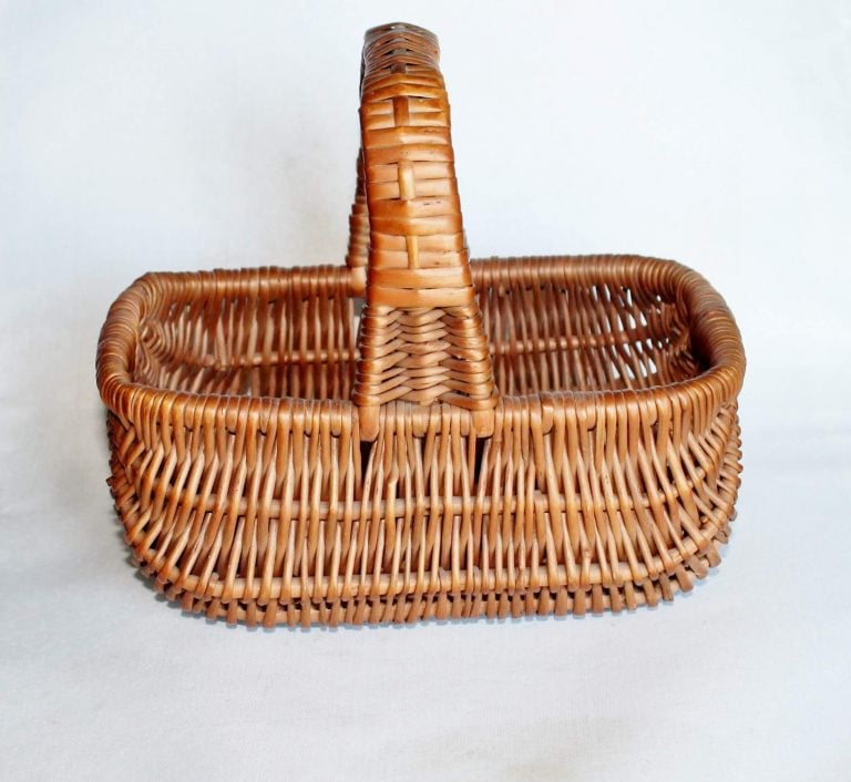 Antique & Vintage Basket Price Guide • Adirondack Girl @ Heart