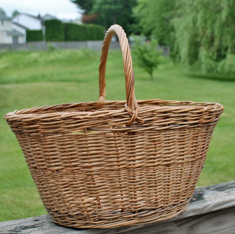 Antique & Vintage Basket Price Guide • Adirondack Girl @ Heart