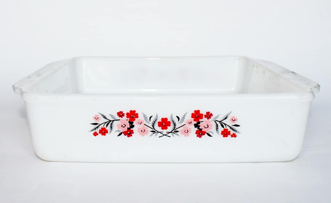 Vintage Pyrex Price Guide • Adirondack Girl @ Heart