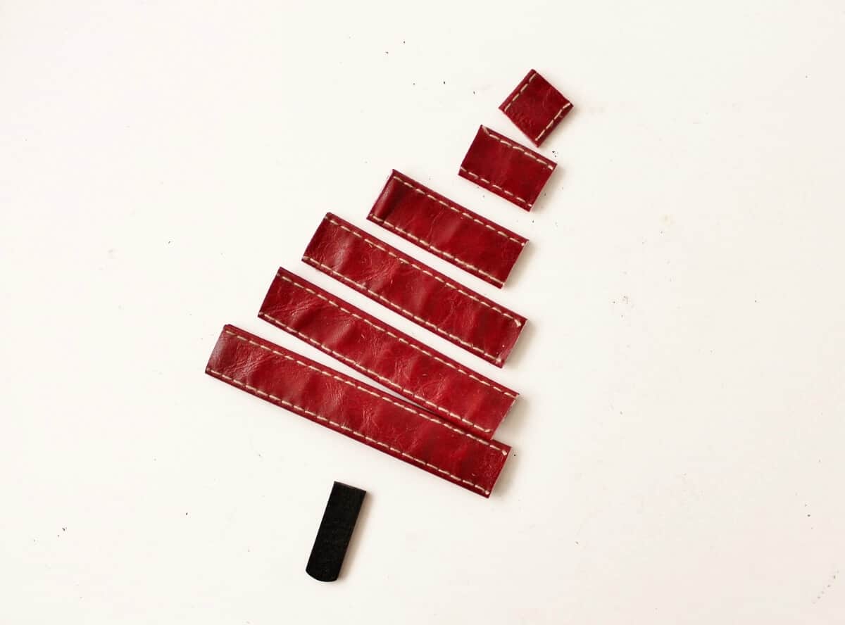 Christmas Wall Art With Old Belts [Easy as 1-2-3] • Adirondack Girl @ Heart