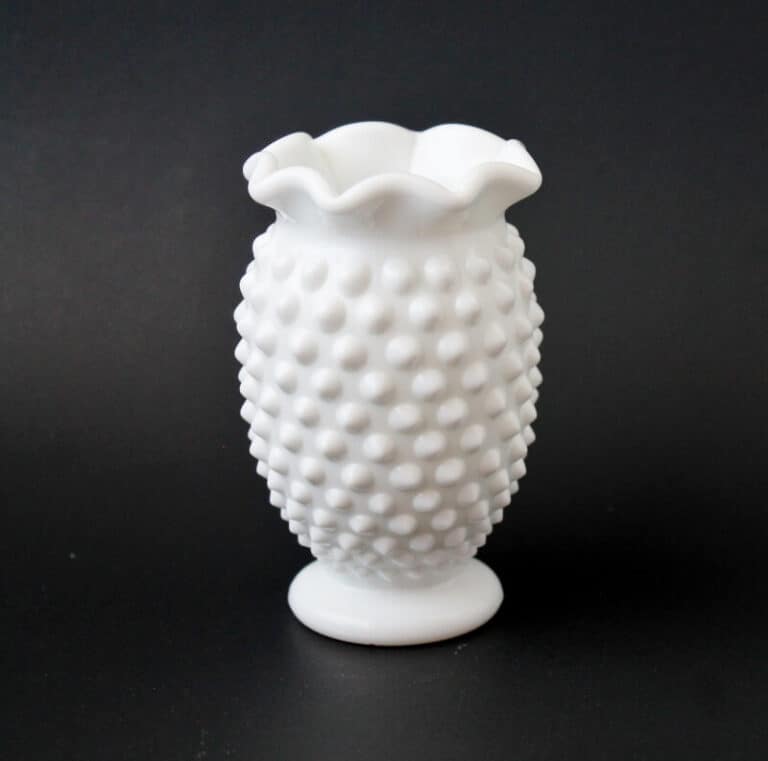 A Complete Guide to Milk Glass [History & Values] • Adirondack Girl @ Heart