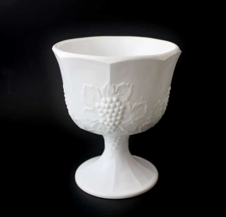 A Complete Guide to Milk Glass [History & Values] • Adirondack Girl @ Heart