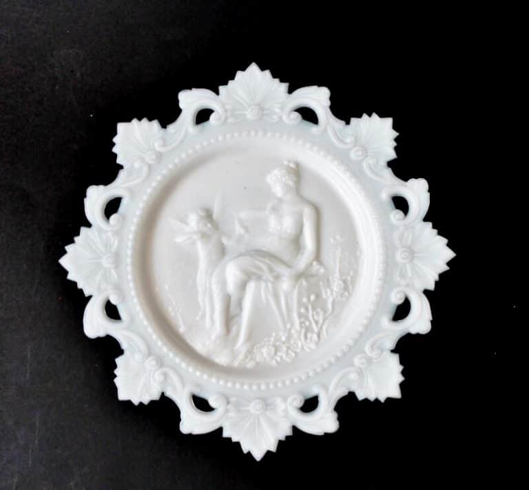 A Complete Guide to Milk Glass [History & Values] • Adirondack Girl @ Heart