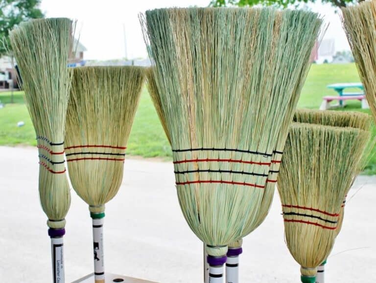A Guide to Vintage Whisk Brooms [Examples & Values] • Adirondack Girl ...