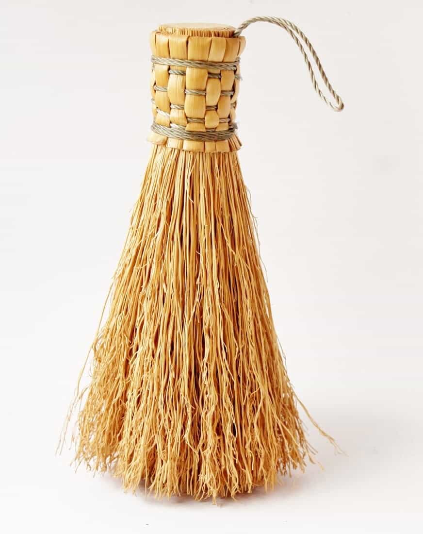 A Guide to Vintage Whisk Brooms [Examples & Values] • Adirondack Girl ...
