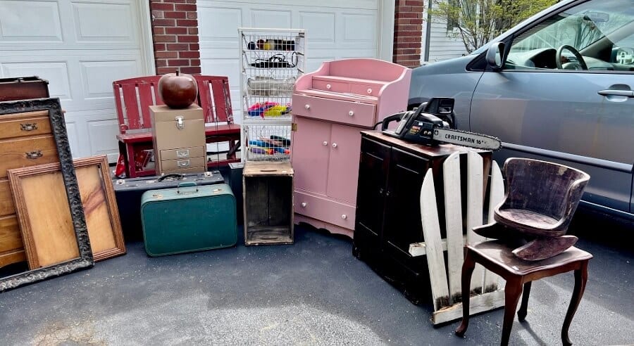 How to Hold a Small Living Estate Sale to Sell Items Fast • Adirondack ...